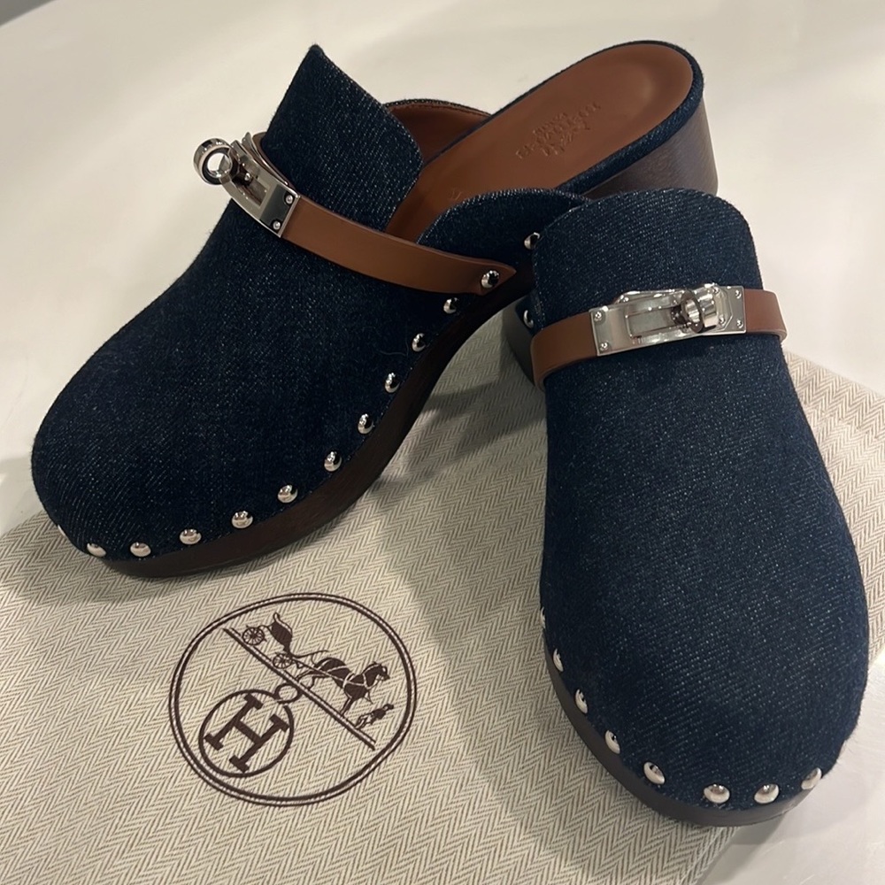 Hermes Carlotta Denim “Kelly Lock” Clogs - Gem